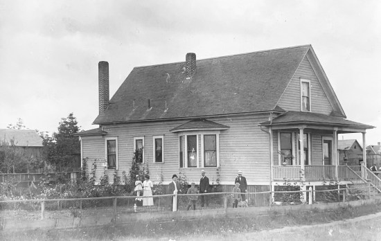 Alameda Old House History